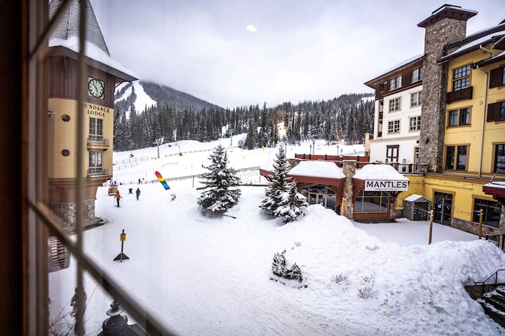Hearthstone Lodge #316 - Sun Peaks Resort, BC