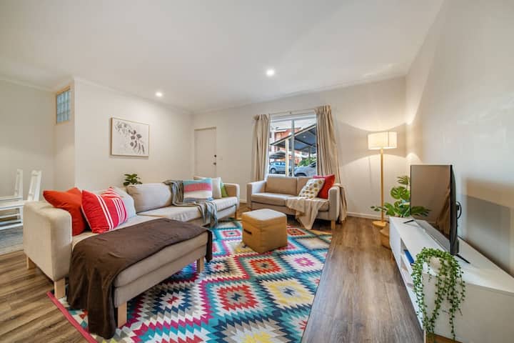 Melbourne St Explorer - A Central Urban Stay - Adelaide