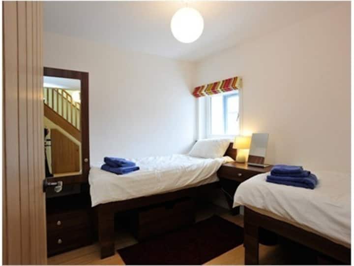 Apartment At Pyjama Factory Self Catering - Portballintrae