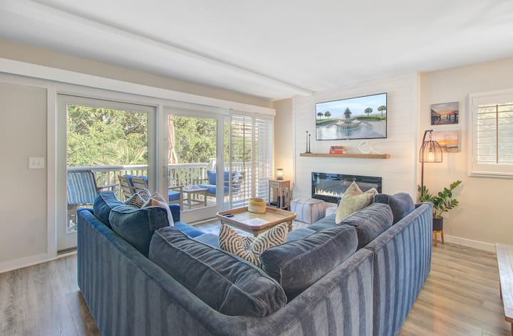 Carolina Saltaire | New Decor | Beach 40 Yards - Mount Pleasant, SC