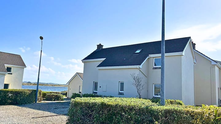 Aillebrack Cottage - Clifden