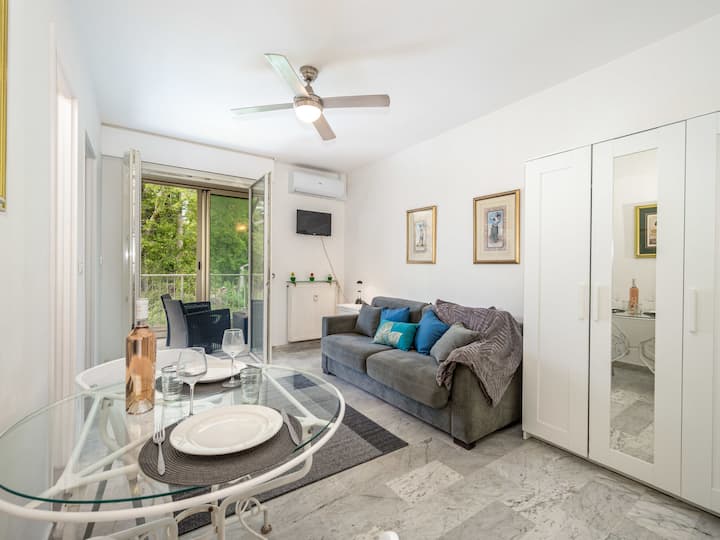 Val Joli By Interhome - Cannes