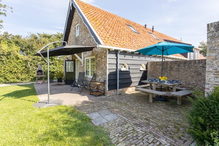 Hello Zeeland -  Zeeuwse Liefde "De Grote Schuur" - Westkapelle