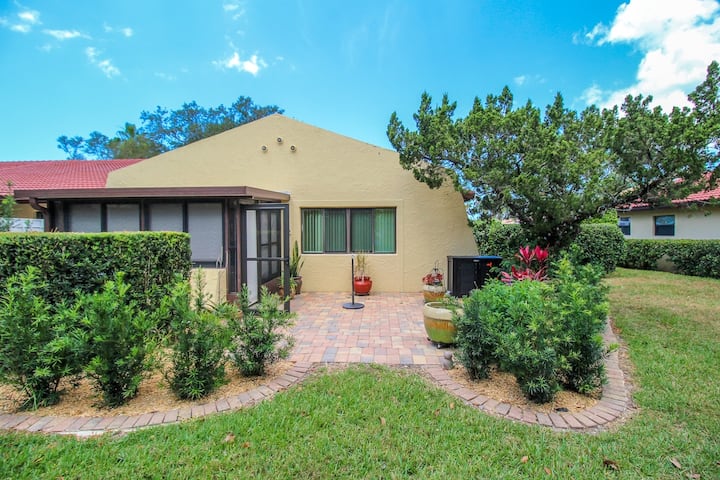 1br Near Anna Maria Island - Villa In The Clouds - Bradenton, FL