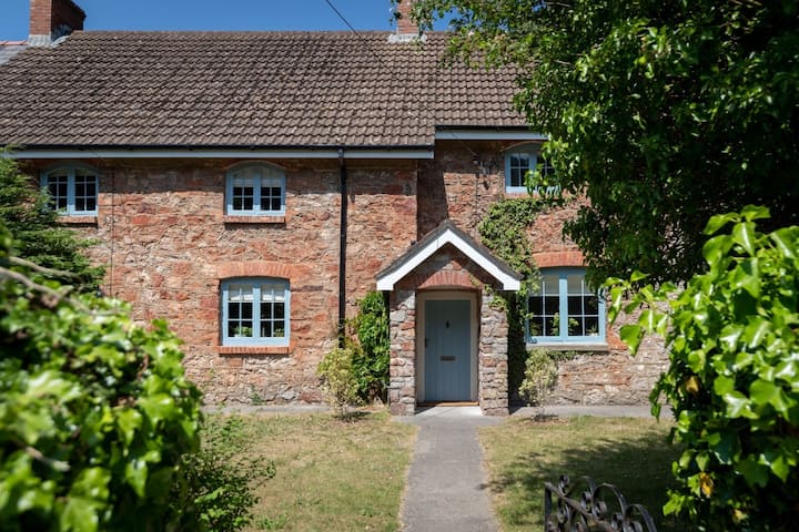 Beautiful Dog Friendly Seaside Cottage - Llangennith