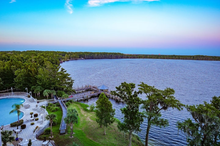 Orlando 2nd Floor - 5 Min From Disney. Blue Heron - Orlando