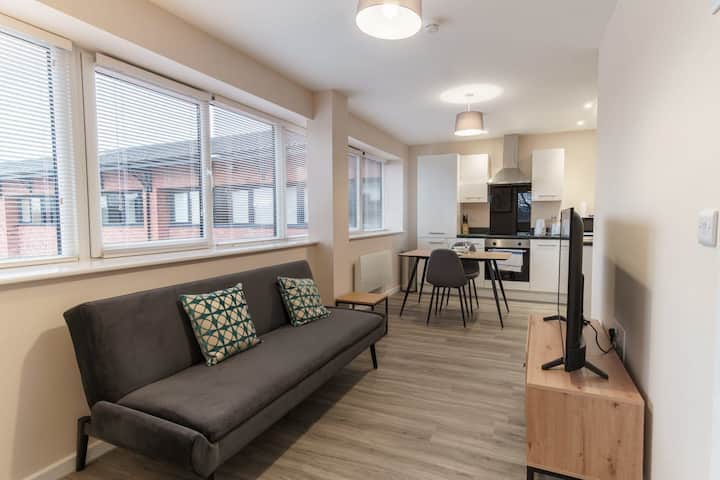 Fantastic 1 Bed Flat, Manchester - Sleeps 3 - Manchester