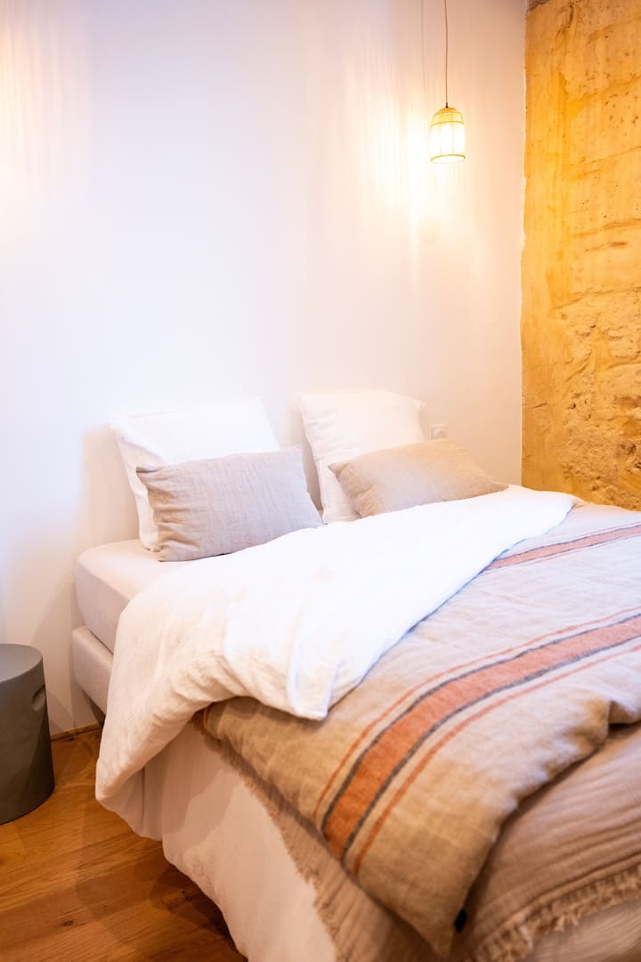 Studio D'exception Avec Spa Et Vue Sur Le Patio - Salon-de-Provence