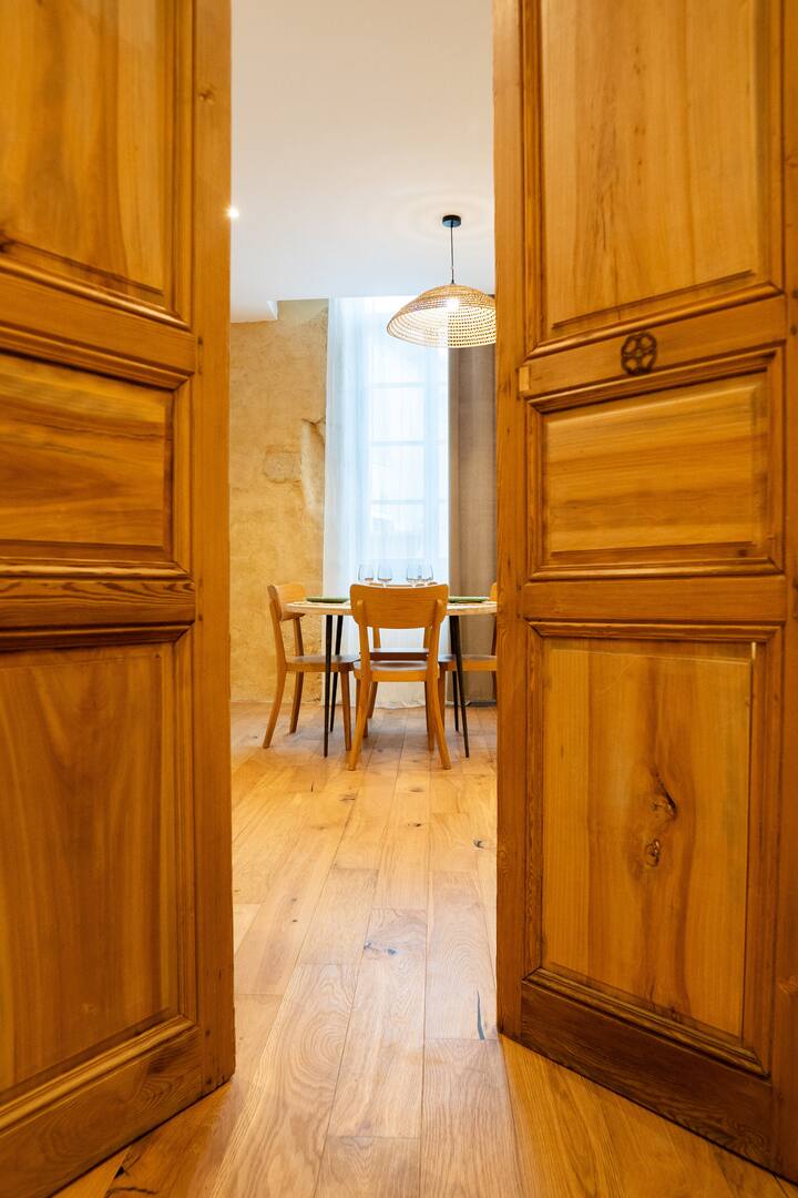 Appartement De Prestige Spa Et Terrasse Privée - Salon-de-Provence
