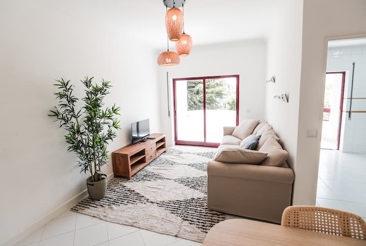 Beachside Breeze Apartament In Costa Da Caparica - Costa da Caparica