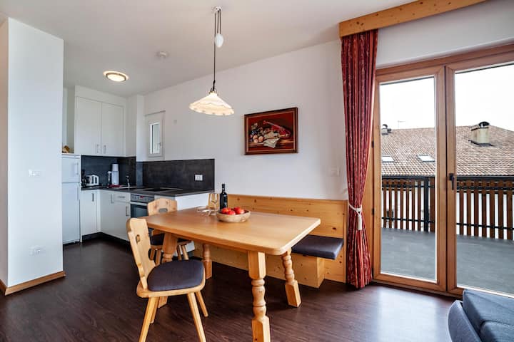 Haus Hohenrain Ferienwohnung 4 - Schenna