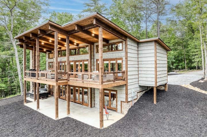 Turkey Ridge - Secluded Mountain Getaway! - Blue Ridge, GA