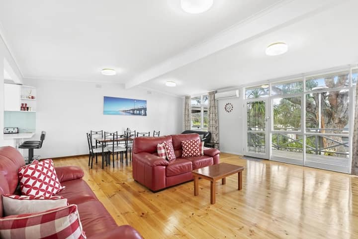 Bright & Airy & Close To Everything - Anglesea