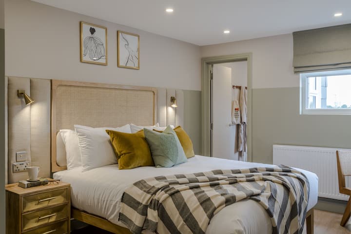 Shepherds Bush | 2 Bed Apartment Tf - London, UK