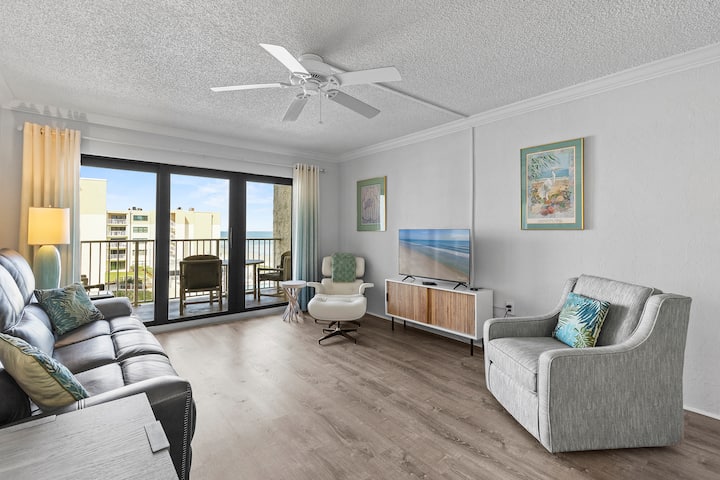 Magnificent Ocean Views-pool-castle Reef 429 - New Smyrna Beach, FL