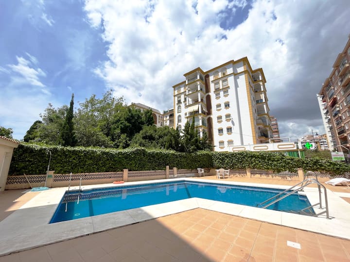 Central Los Boliches – 2 Bed, Pool - Fuengirola