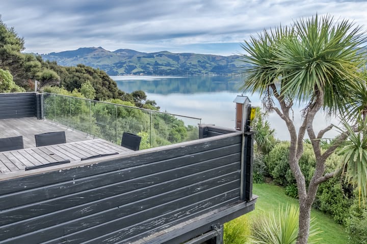 Birdsong Bliss - Takamatua Holiday Home - Akaroa