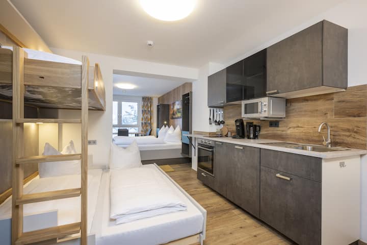 4 - 5 Bed Studio Standard Without Balcony - Wagrain