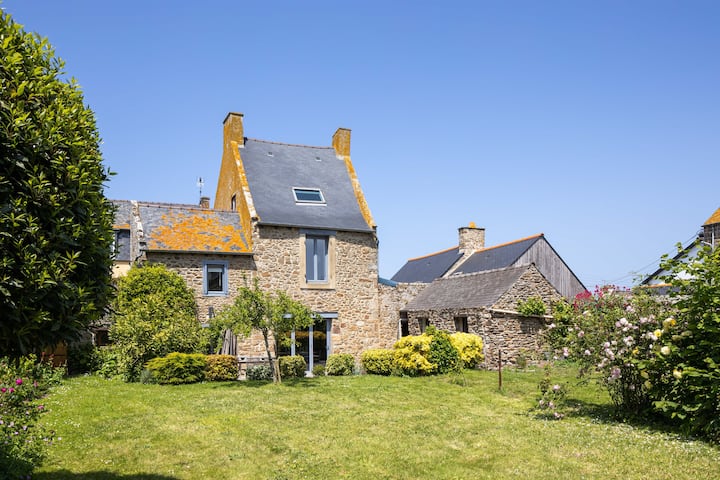 L'ecrin Du Val - Charmante Maison Pour 6 Et Jardin - サン=マロ