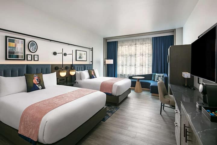 Pet-friendly Hotel! 4 Modern Units With City View! - Washington, DC