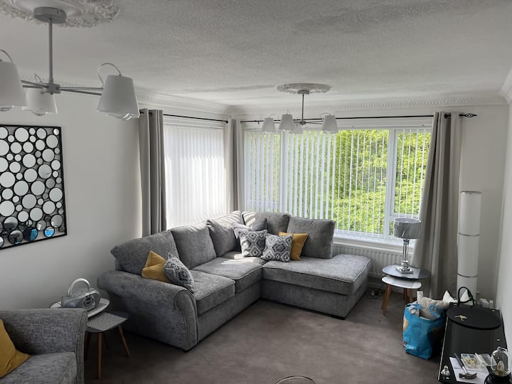 Blaydonburn - Sleeps 6 - Parking - Garden - Hottub - Newcastle upon Tyne