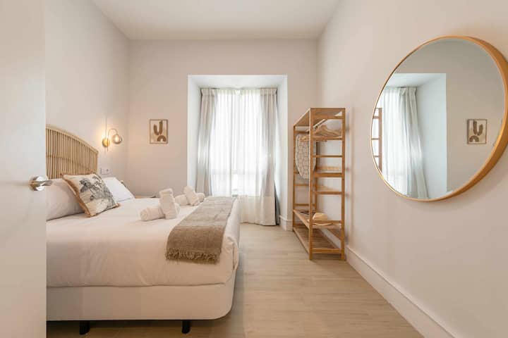 Isg Apartments: Cuna 1.3/parking - Seville