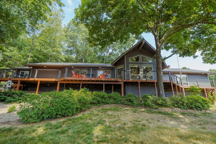 Window Onto Windsor Bella Vista, Hot Tub, Lakeview - Bella Vista, AR
