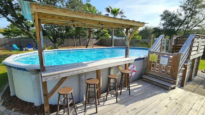 Dog-friendly 3br Near The Beach With Pool & Bikes - Navarre, FL
