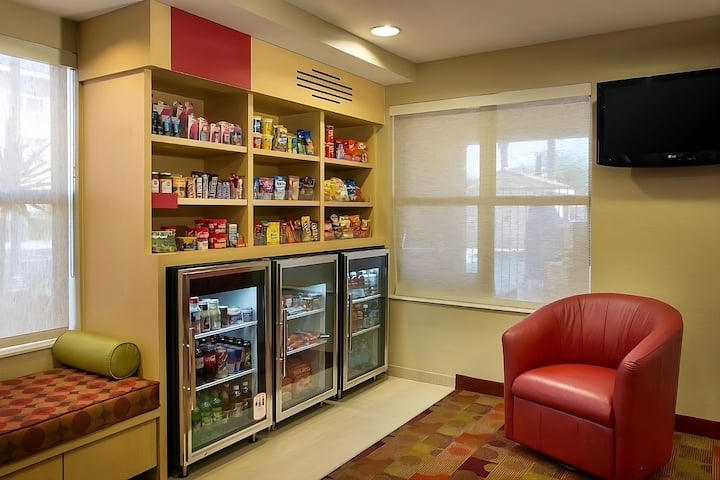 Best Value, Quality Stay! 2 Great Units, Kitchen - Scottsdale, AZ