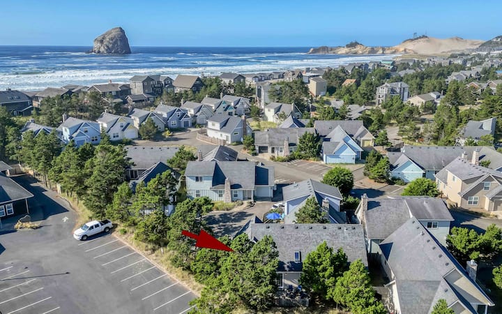 Dog Friendly. Bbq, Patio, By Beach - King Tide - Pacific City, OR
