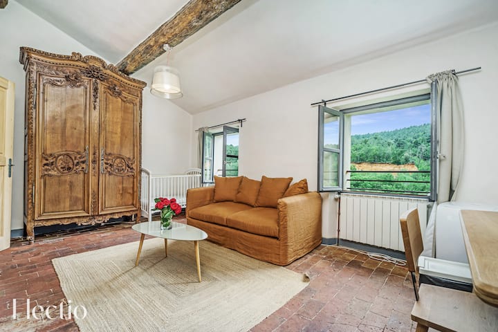 Suite Amis I Parenthèse En Luberon - Rustrel