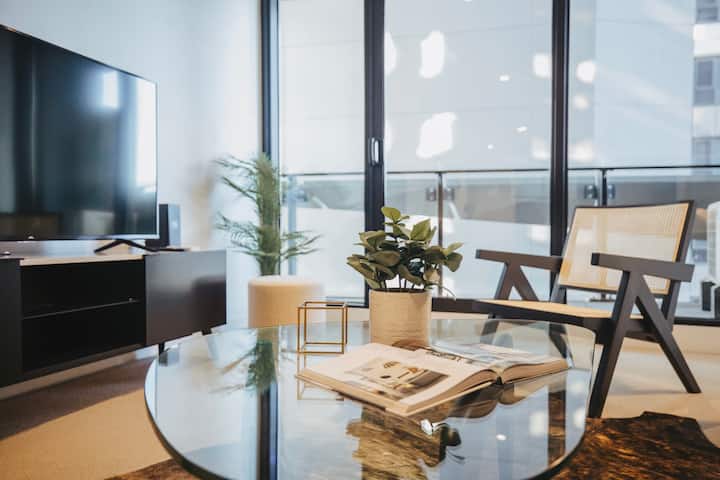 Stylish Modern Apartment | Perfect For Business & - Melbourne