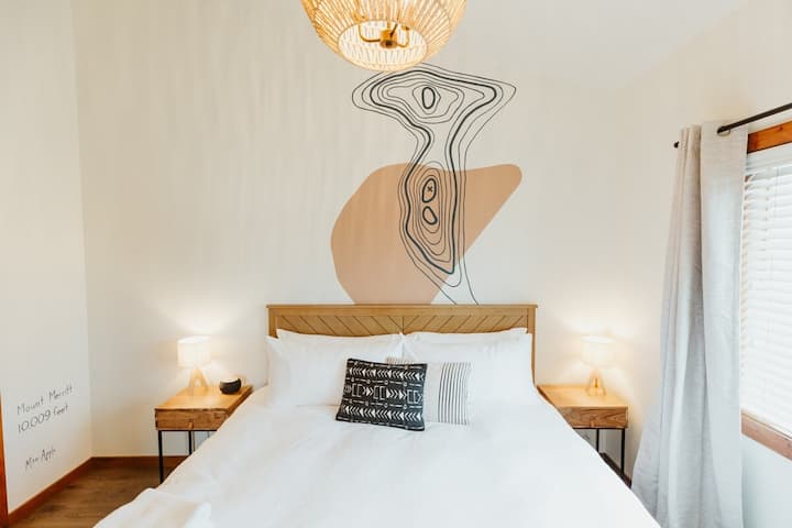 Mt. Merritt Suite | Logan Health Nearby - カリスペル, MT