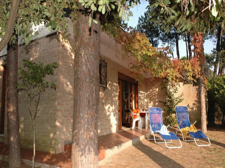 Lovely Villa With Garden In - Beahost - Lignano Sabbiadoro