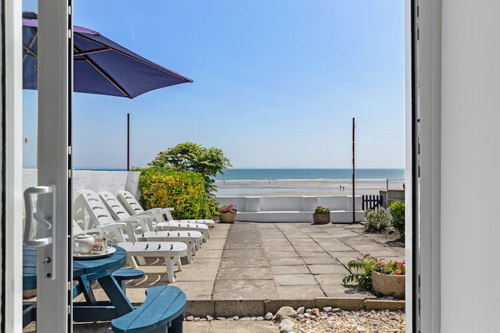 Strand Cottage - Direct Beach Access - Tenby