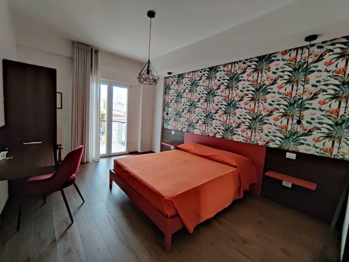 Maison Spacieuse Avec Parking Gratuit Et Balcon - Bari