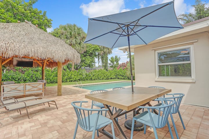 Private Pool + Bar: Palm Beach Gardens Getaway - West Palm Beach, FL