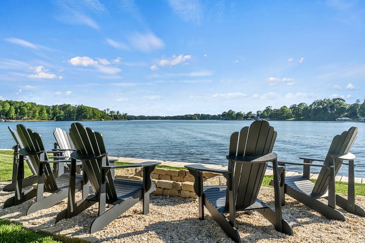 Craftsman Home W Boat House - Unbelievable Views! - Mooresville, NC