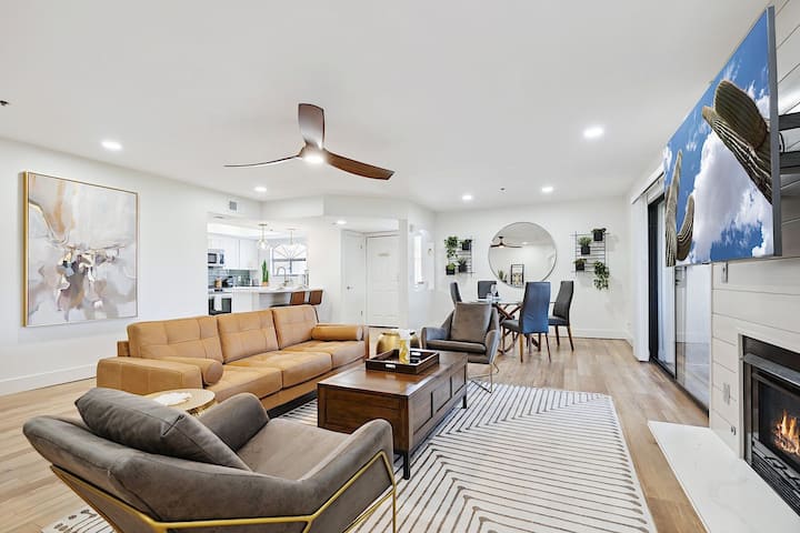 Desert Gold - Luxury Condo In Biltmore - Phoenix