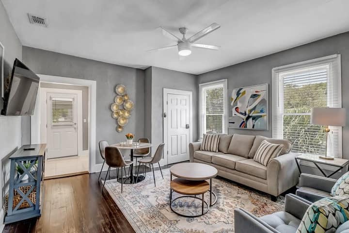 Renovated Historic Duplex - Both Units! - Jacksonville, FL