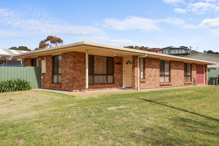 Pet Friendly In Port Elliot - Port Elliot