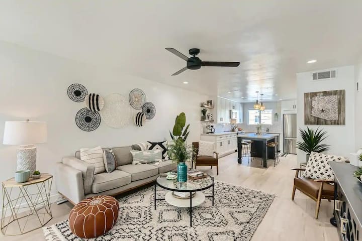 Luxury Condo In Old Town Scottsdale W/pool - Phoenix Zoo, Phoenix