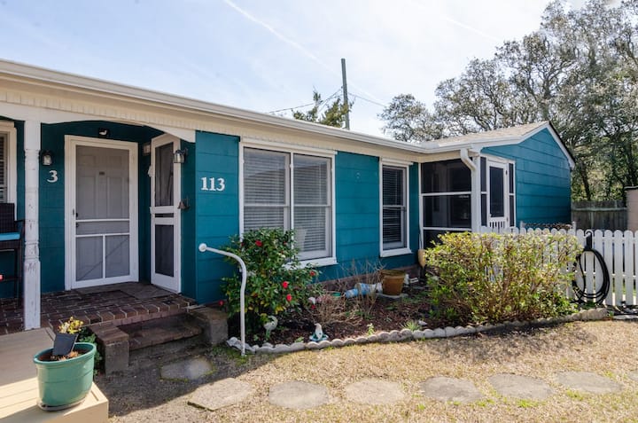 1 Br Efficiency In Historic Motel! - K173 - Kure Beach, NC