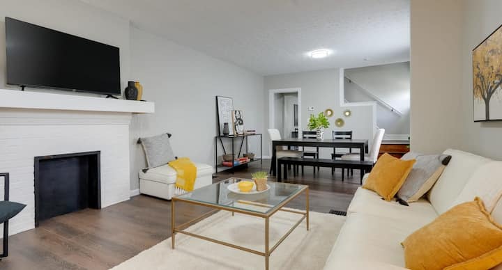 Chic | Townhome | Fenced Yard | Columbus | Nch - Columbus, OH