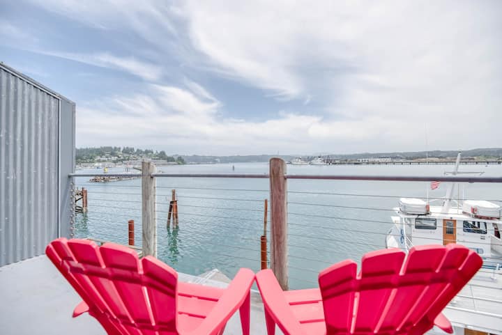 Ocean View, Bayfront Studio - Ocean's Edge - Newport, OR