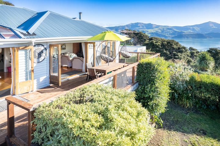 Harbour Views - Akaroa Holiday Home - Akaroa