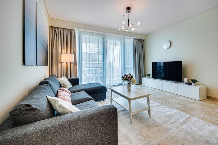 Huge Fantastic Apartment In Al Fattan Marine Tower - Dubai