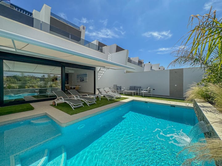 Villa Wow 6b - Villa With Heated Pool - San Pedro del Pinatar