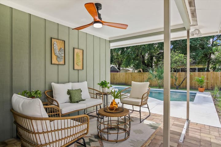 Coastal Pool Bungalow - 15 Mins To Famous Beaches - Sarasota, FL