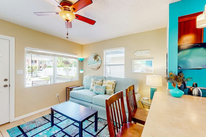 1br Cottage Near Beach With Grill, Fast Wifi, W/d - Treasure Island, FL